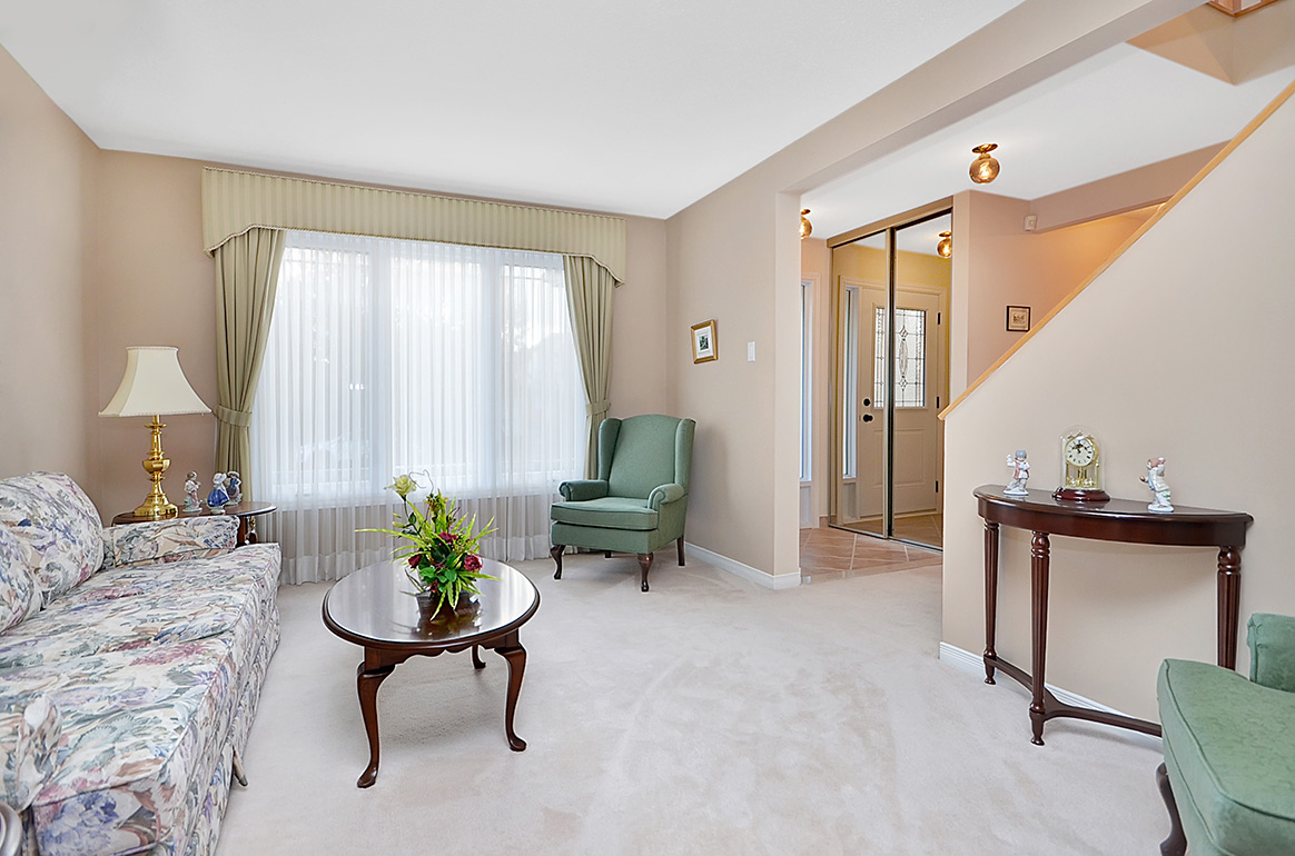 Emerald Meadows - Kanata House Curious