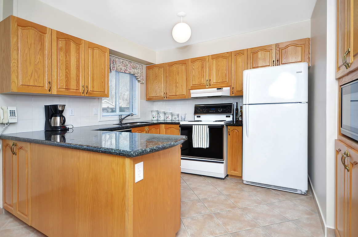 Emerald Meadows - Kanata House Curious