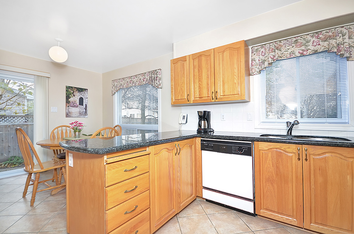 Emerald Meadows - Kanata House Curious