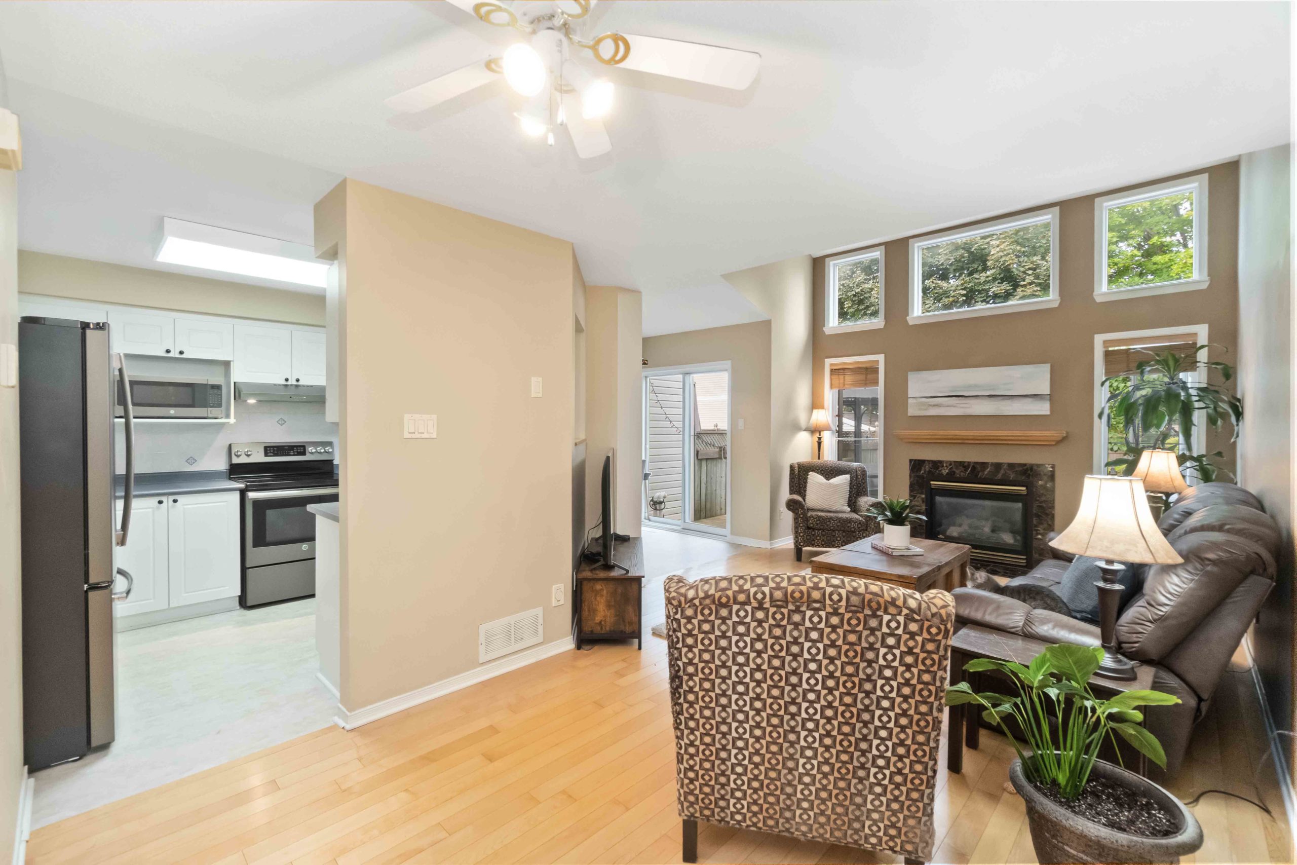 Barrhaven House Curious