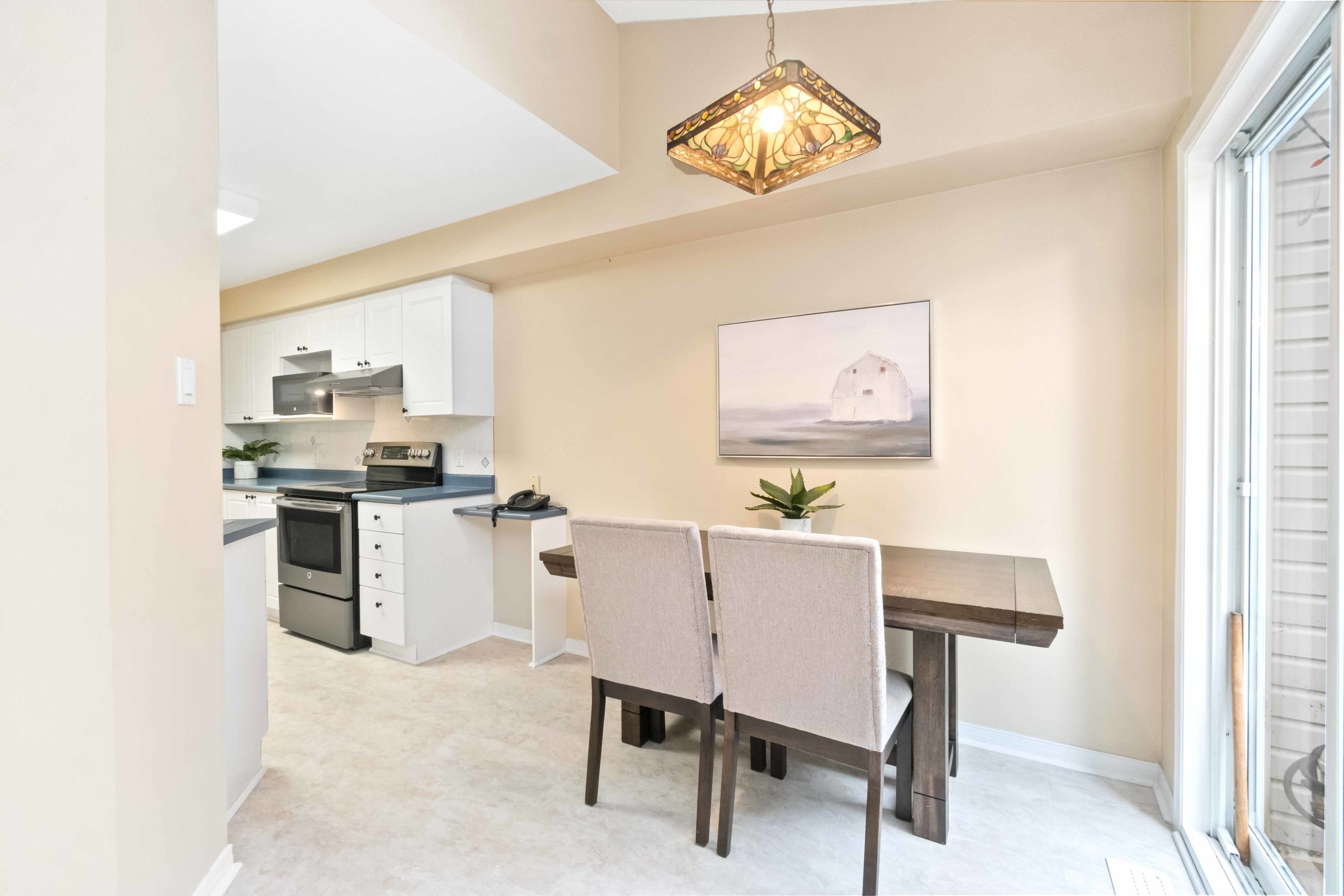 Barrhaven House Curious